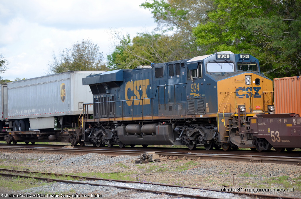 CSX 934